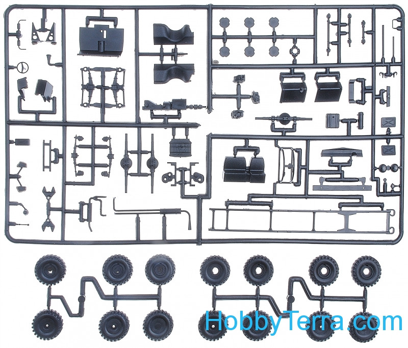 Ural-375D Soviet Army cargo truck ICM 72711 HobbyTerra.com
